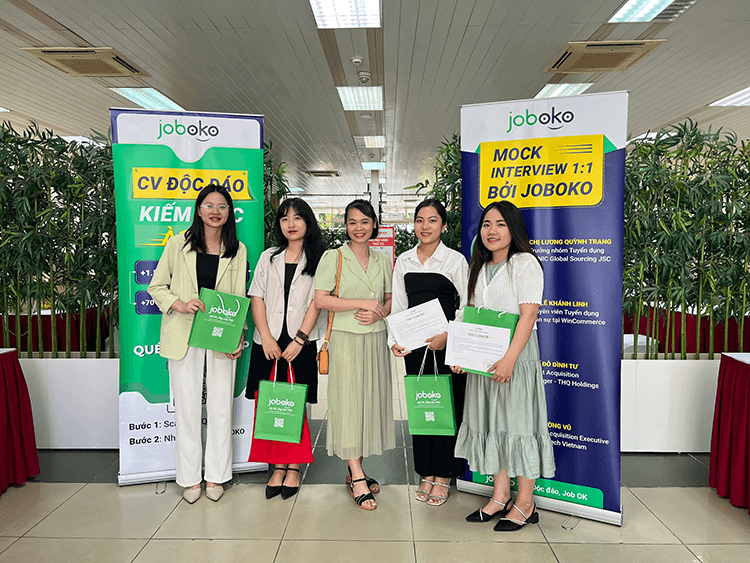 JobOKO đồng hành cùng Thang Long University Job Fair 2023 # Nền tảng JobOKO